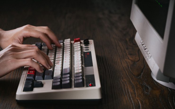 패미콤 스타일 기계식 키보드 - 테크레시피